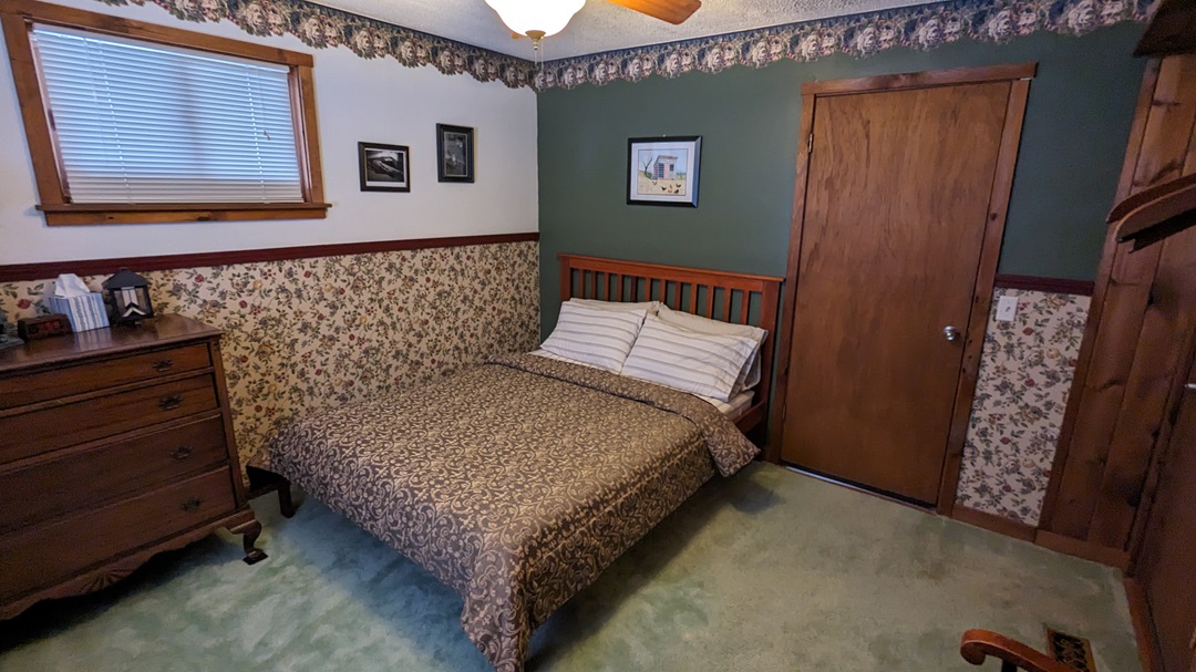 New Rooms page for The Gargoyle House